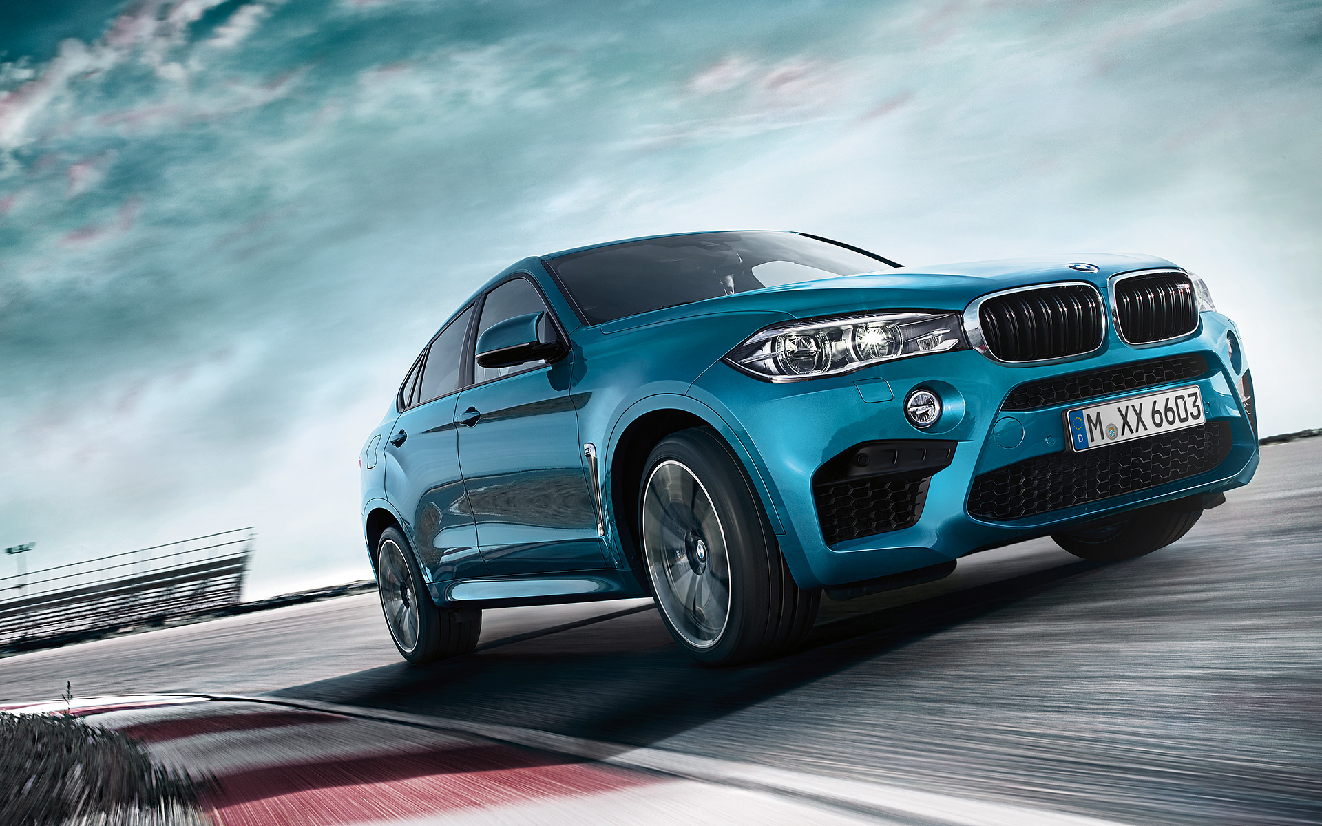 BMW X6 M: Slike i video snimci